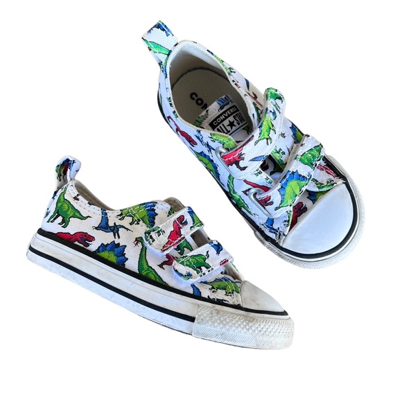 Converse | Shoes | Converse Chuck Taylor Dinosaur 2v Low Top Sneaker ...